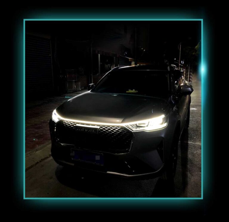 SilverHolder™ Dynamic Car Hood LED Strip – SilverHolder